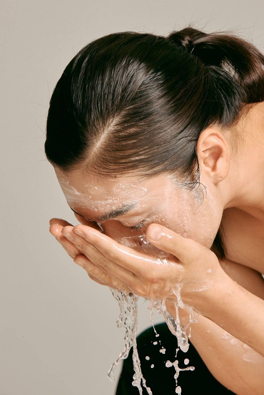 5 Common Face Washing Mistakes You Need to Avoid Now